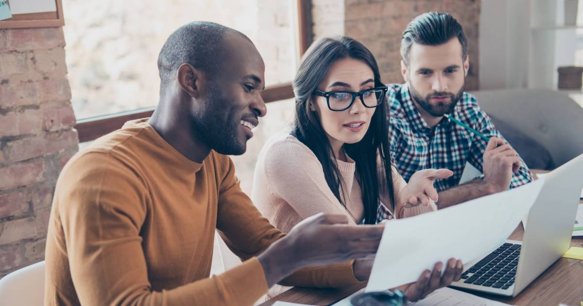 Answering Frequently Asked Questions (FAQ) of Master in Management students