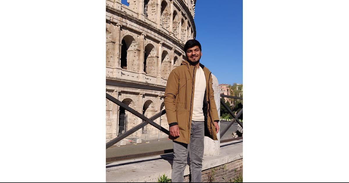 A sneak peek in the life of our Master in Management alumnus Dhruvin ...