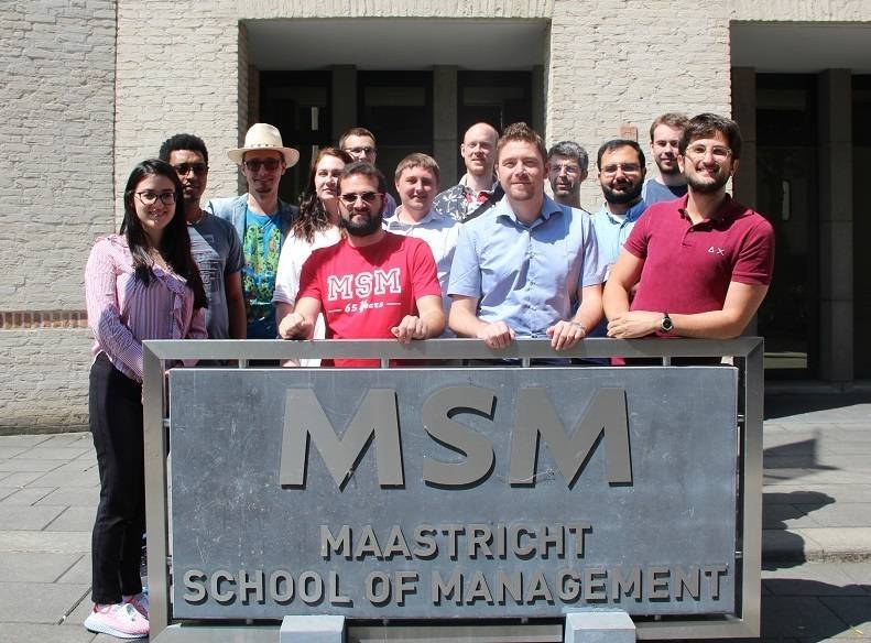 Exploring Machine Learning and Data Mining – MSM Research Summer School